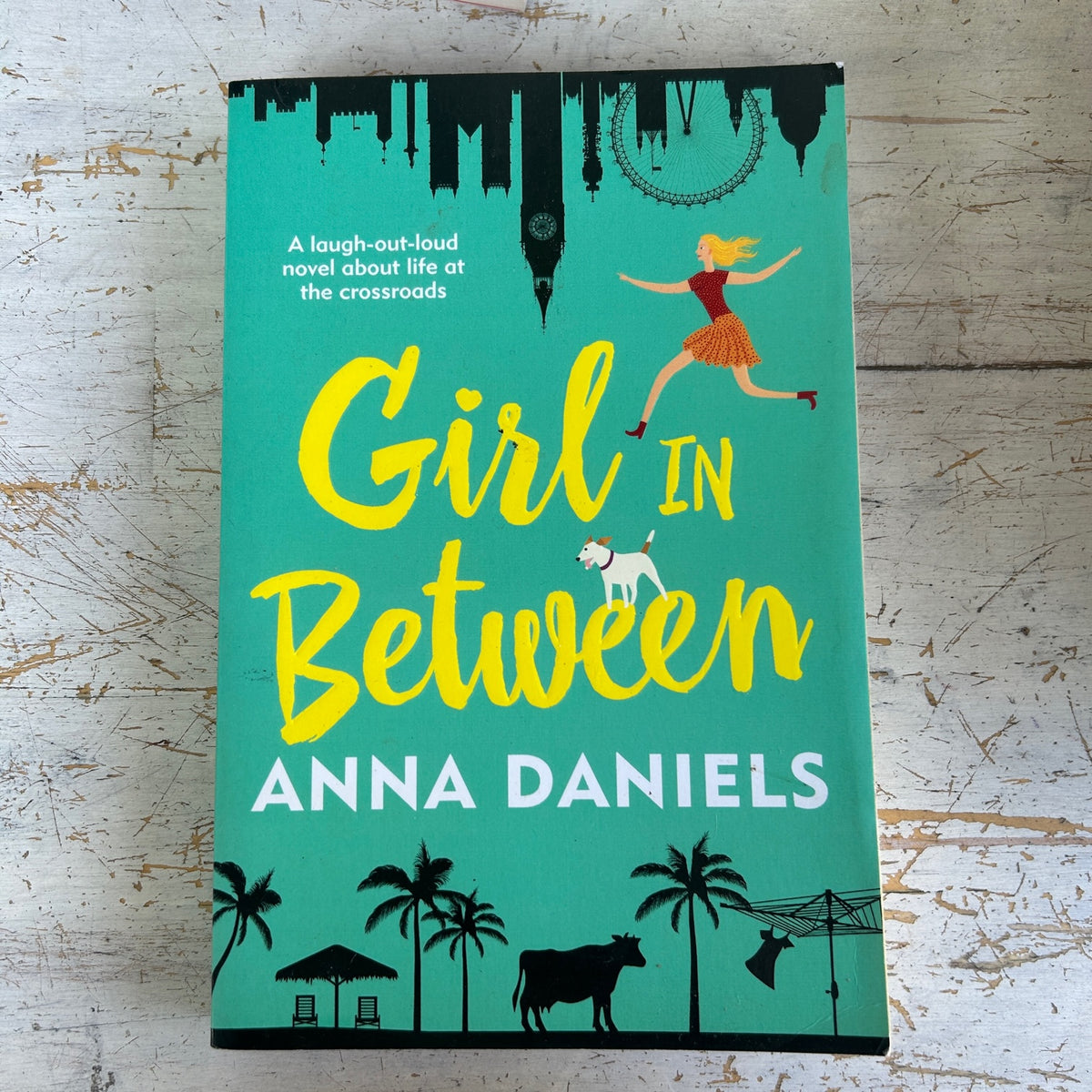 Girl in Between by Anna Daniels – indigo inspirations
