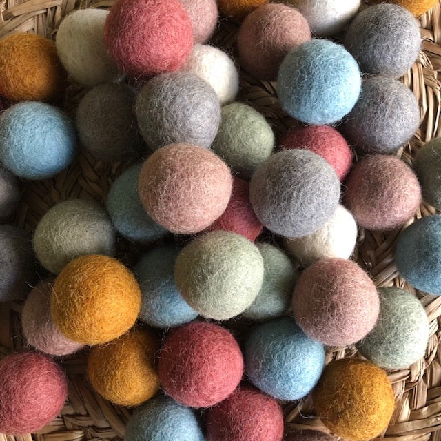 3.5cm wool felt balls ~ 7 individual earthy tones ~ fair trade – indigo ...